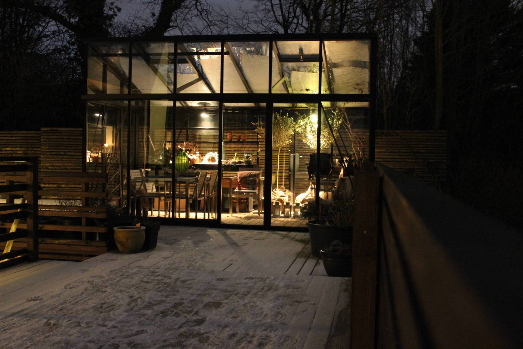 8x17 Janssens Modern Pent Roof Greenhouse
