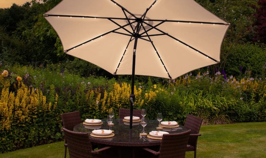Lichfield Beige 2.7m Tilt Parasol with LEDs | Winter SALE